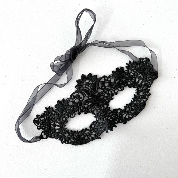 Accessories | Masquerade Black Lace Party Mask With Sheer Ribbon Tie ...